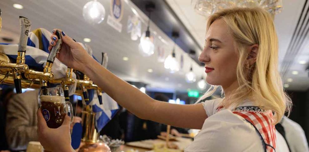 Beer & Beer: Εγκαίνια για το νέο hot spot της πρωτεύουσας | | wiz ...