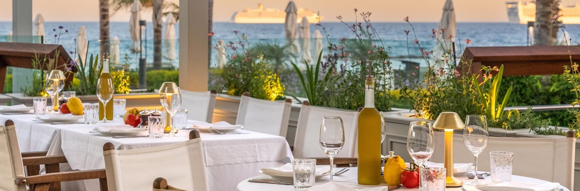 Το διεθνούς φήμης και βραβευμένο LPM Restaurant & Bar στο Parklane, a ...