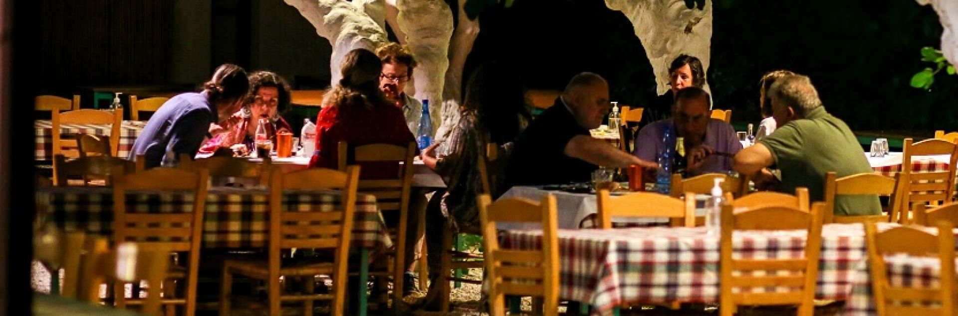 Τα καλύτερα «τραπεζάκια έξω» για ζωντανή μουσική στη Λευκωσία | | wiz ...