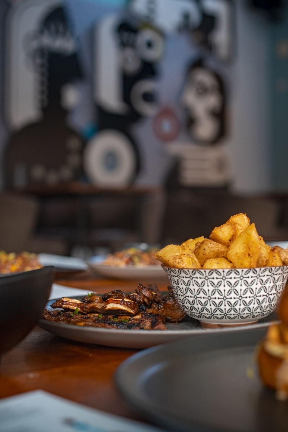 Το Mouson είναι και πάλι εδώ - Όλα όσα θες να γνωρίζεις | | wiz cyprus ...