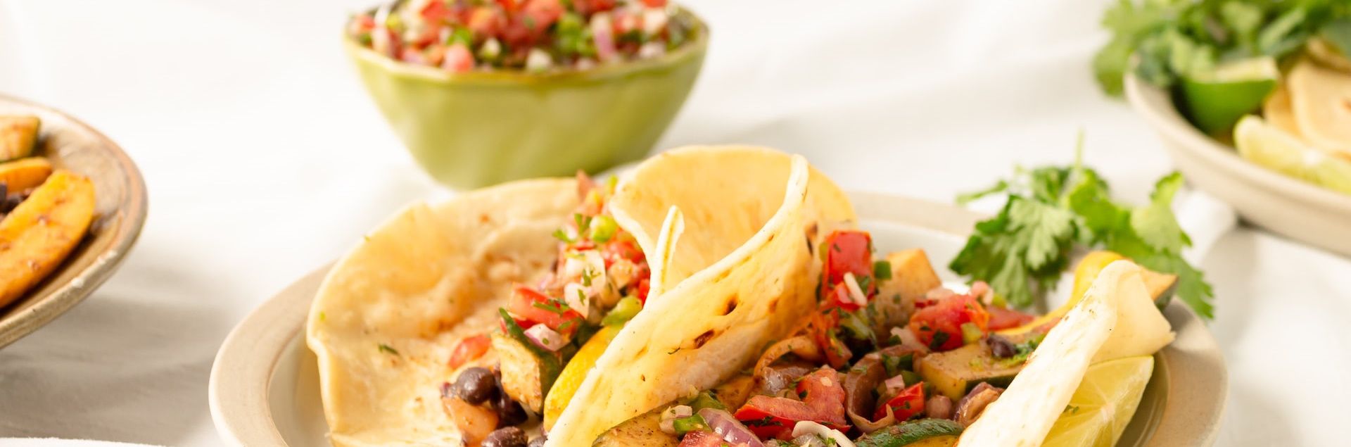 Πάμε Αγλαντζιά, στην αυλή του street food | | wiz cyprus guide