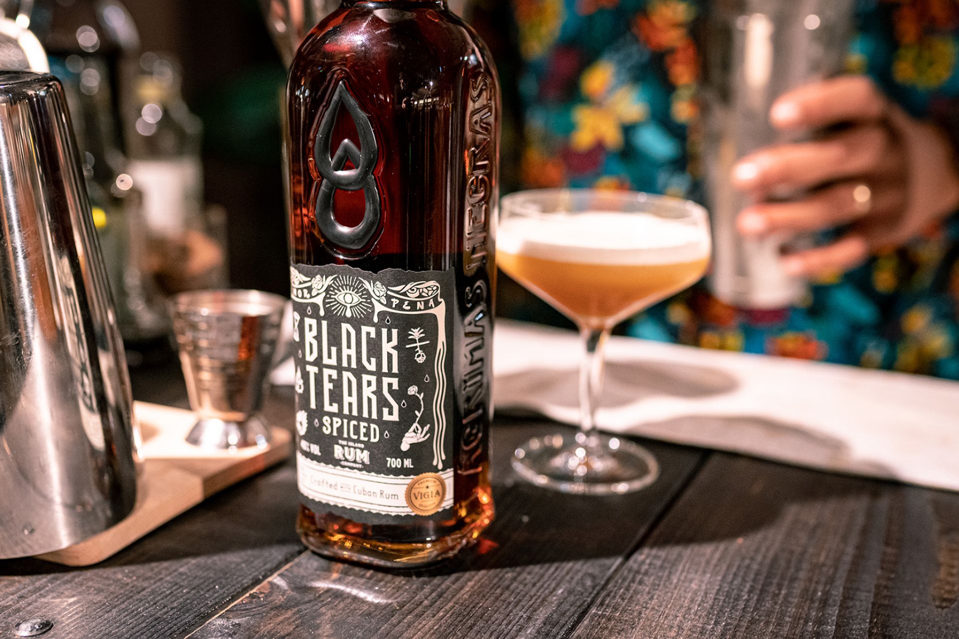 Η Cavaway, μέλος του Alexandrion Group, στο Cyprus Cocktail Festival ...