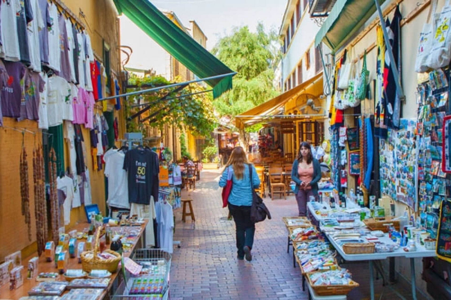 Ένα Χριστουγεννιάτικο Χωριό στη Λαϊκή Γειτονιά | | wiz cyprus guide