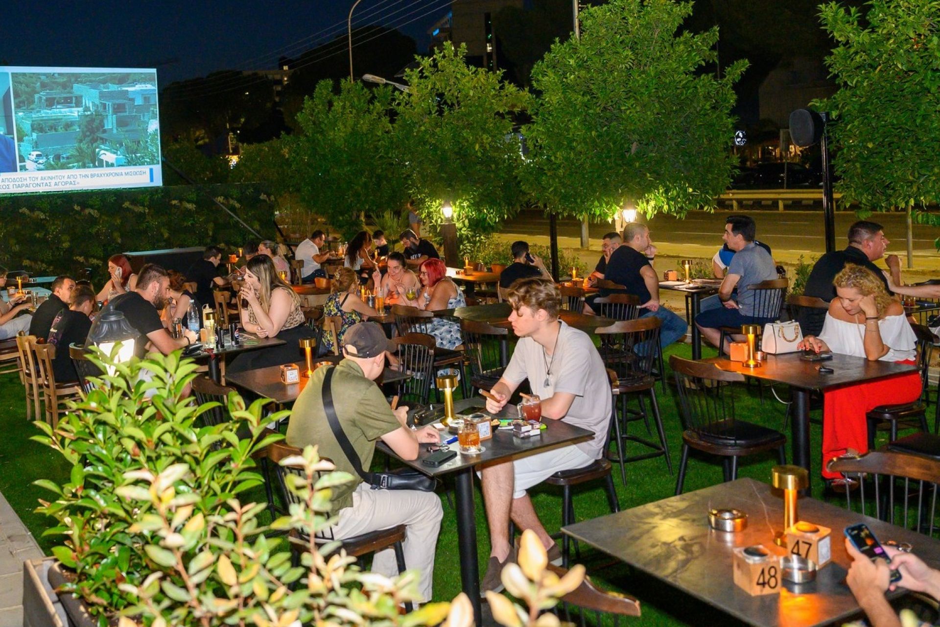 7 open air pubs στη Λευκωσία για το ματς | | wiz cyprus guide