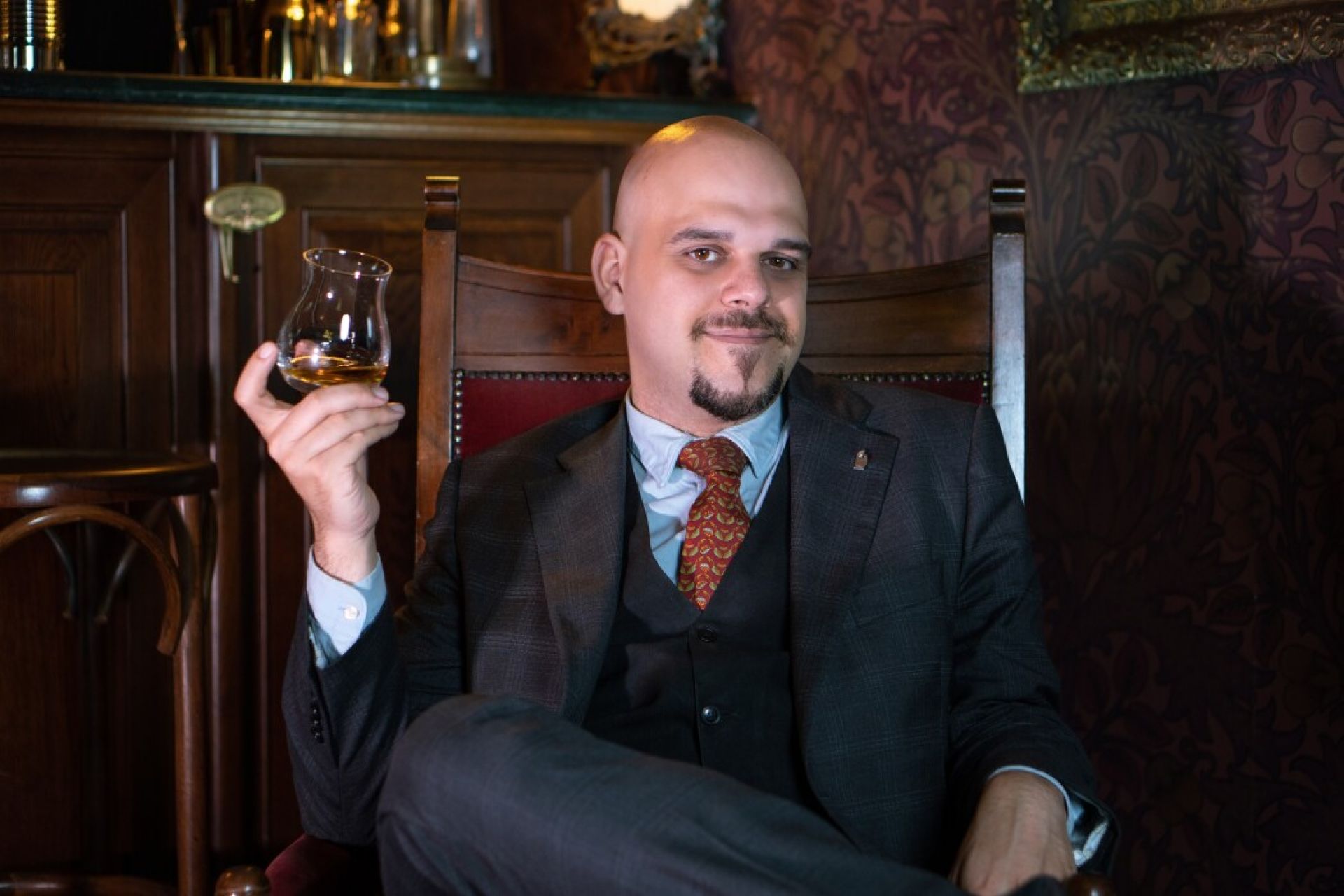 Ο Daniele Cancellara από το cocktail bar Rasputin (Φλωρεντία) μιλά στο ...