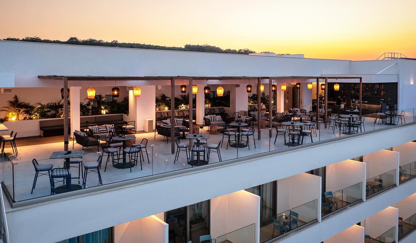 Πάμε για ποτό σε ταράτσες για extra δροσιά | Collections | wiz cyprus guide