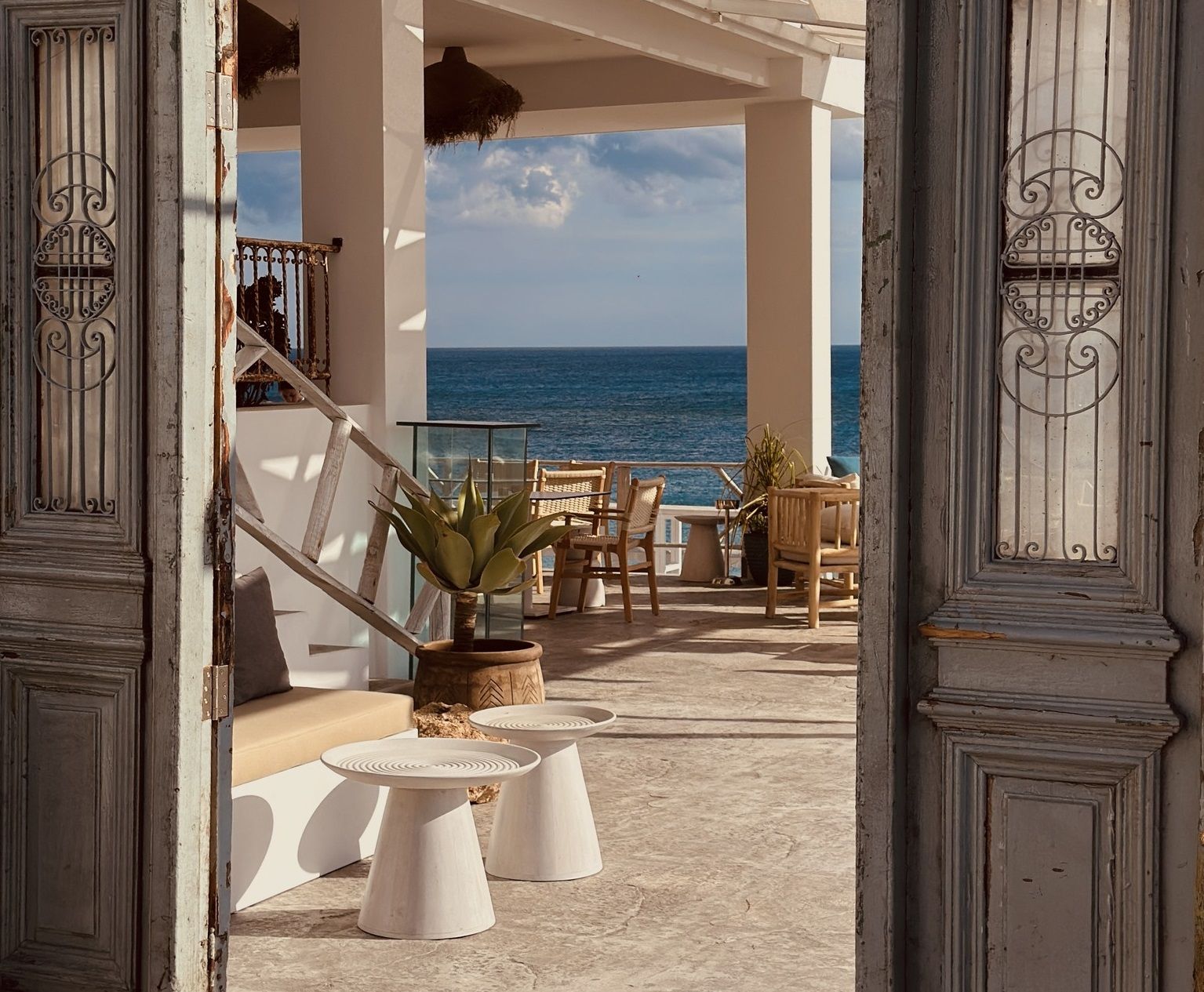 Καλοκαίρι στην ακτή: Beach life στον Πρωταρά & την Αγία Νάπα ...