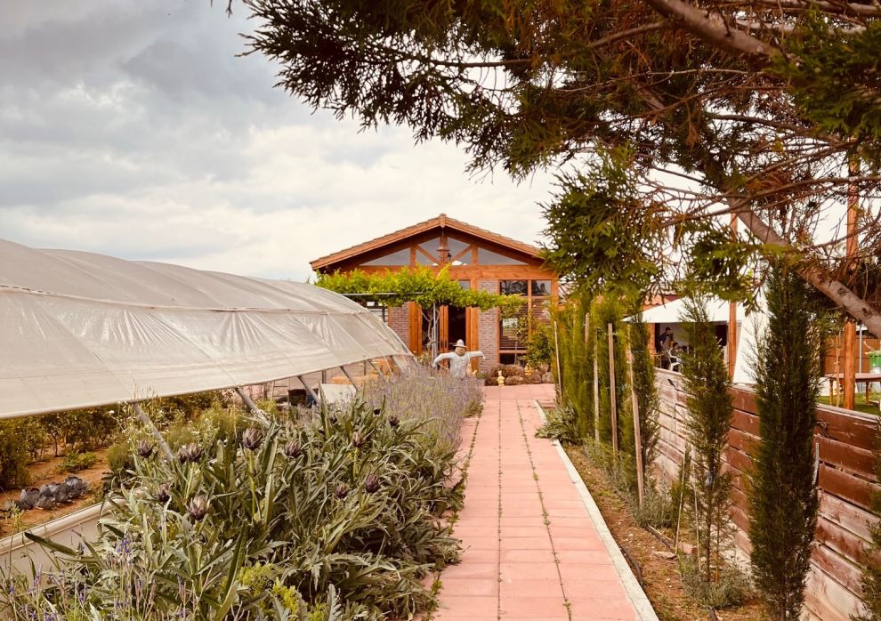 The Royal Goat Farm - The Barn | Restaurants and Bars | wiz cyprus guide