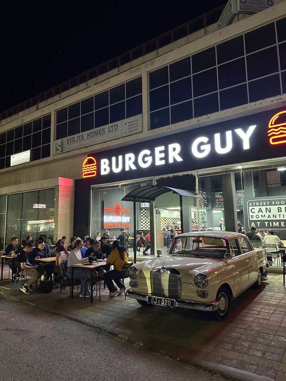 Burger Guy | Restaurants and Bars | wiz cyprus guide