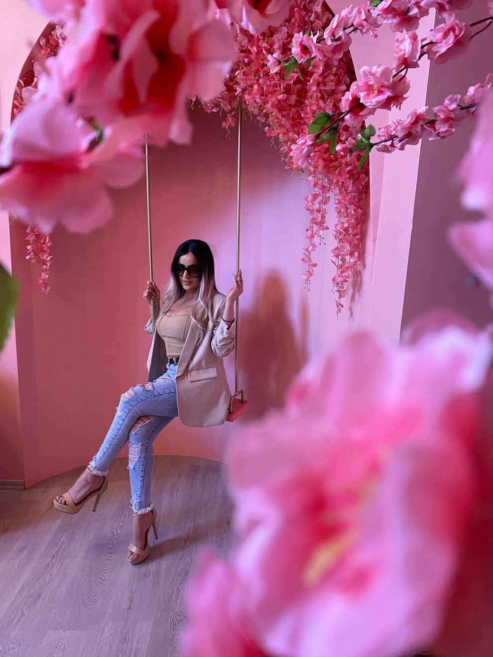 Loca Cafe | Restaurants and Bars | wiz cyprus guide