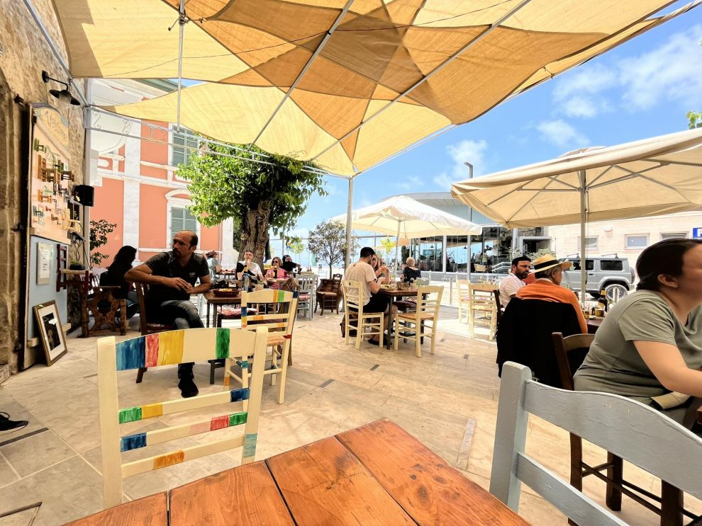 Sykaminia Café | Restaurants and Bars | wiz cyprus guide